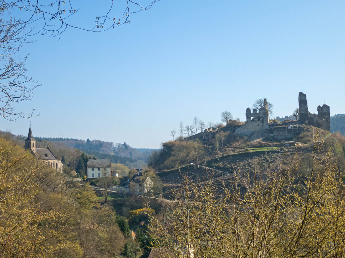 Burgruine Isenburg | WandernBonn.de